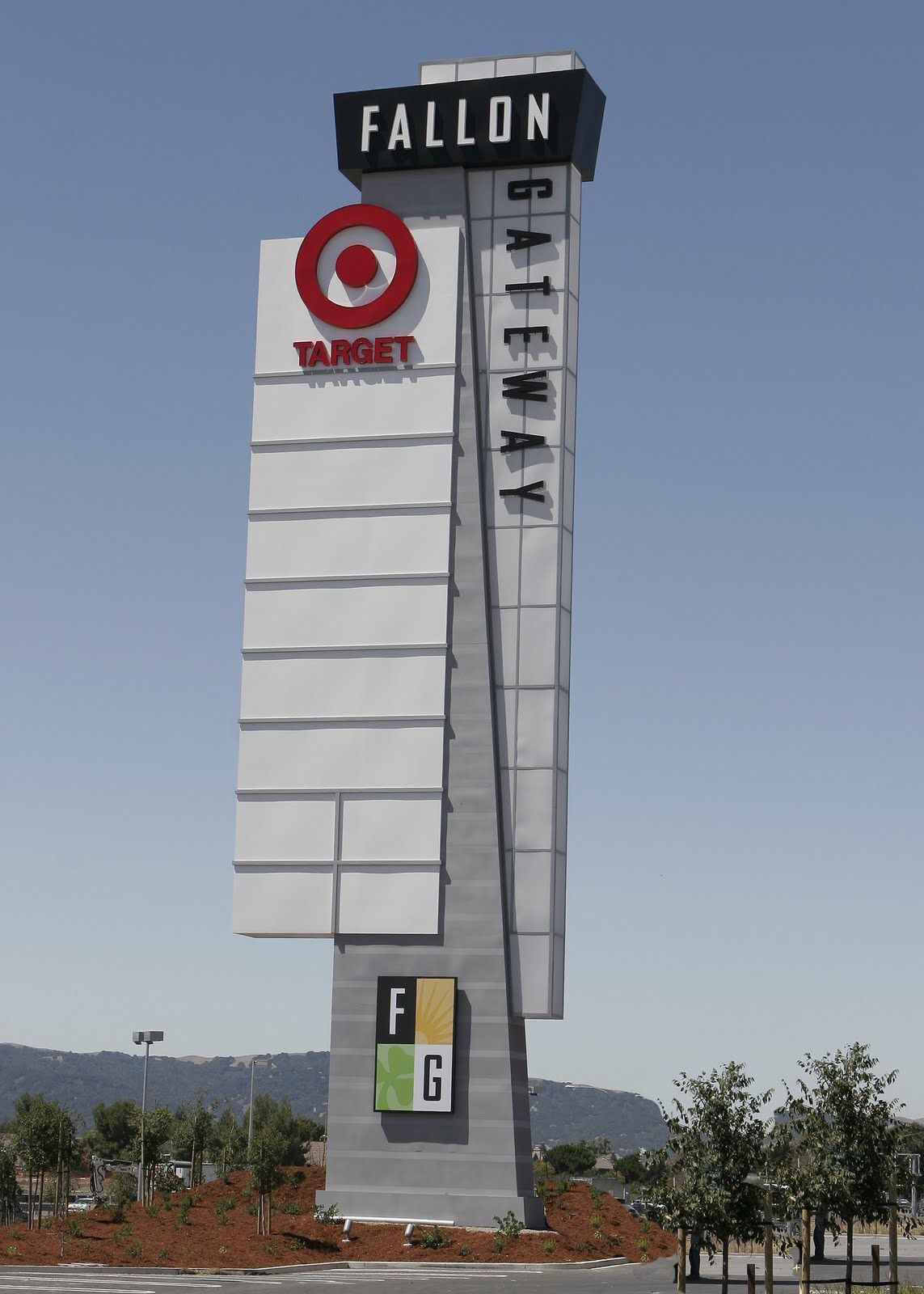 Pylon Signs from United Signs USA - Atlanta Based Sign Company